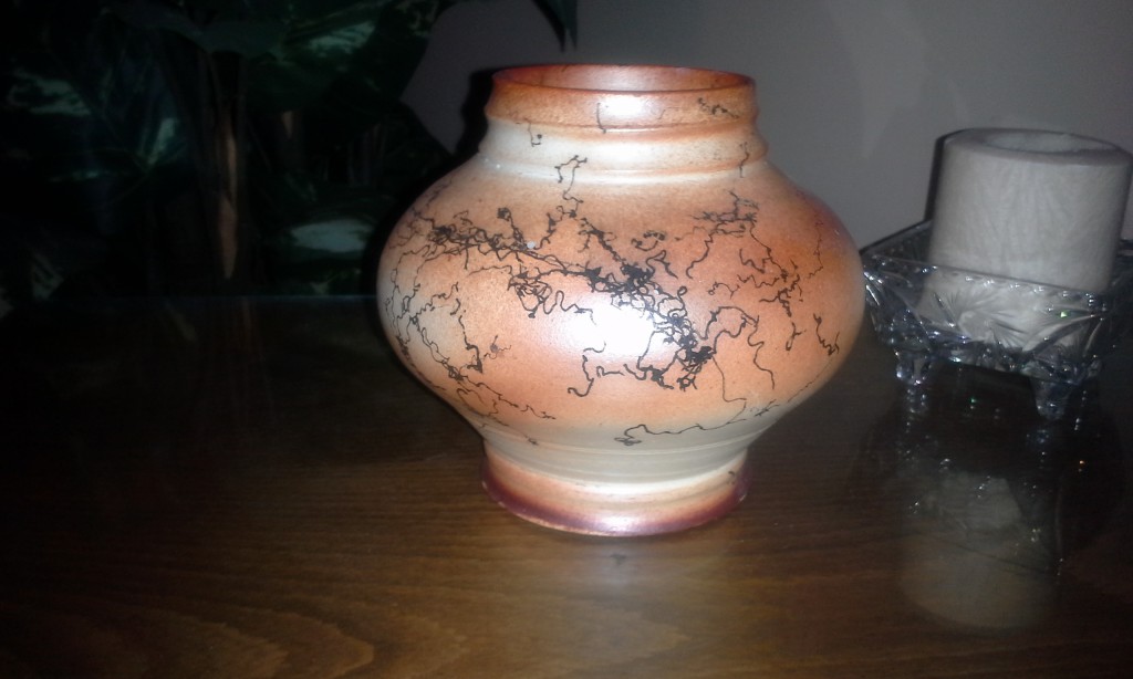 Mother Day Gift Ideas - Doing Earth Pottery By Shelley White